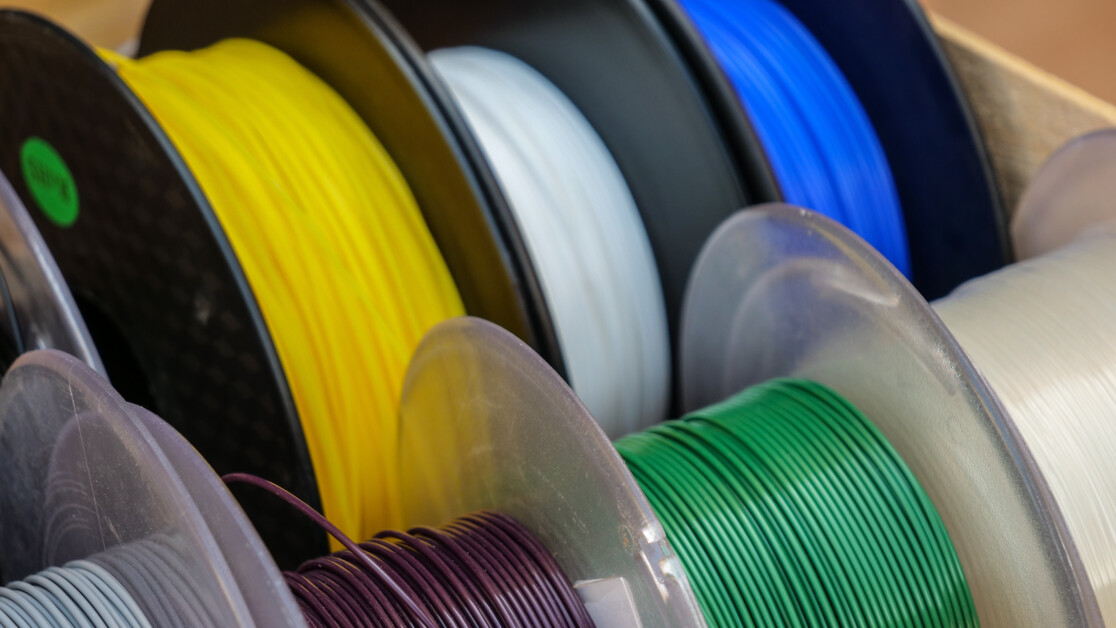 Molecular and Bulk Characterization of PLA and PLGA Samples Using ...