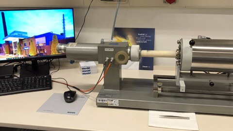 Dilatometer (DIL) - NETZSCH Analyzing & Testing